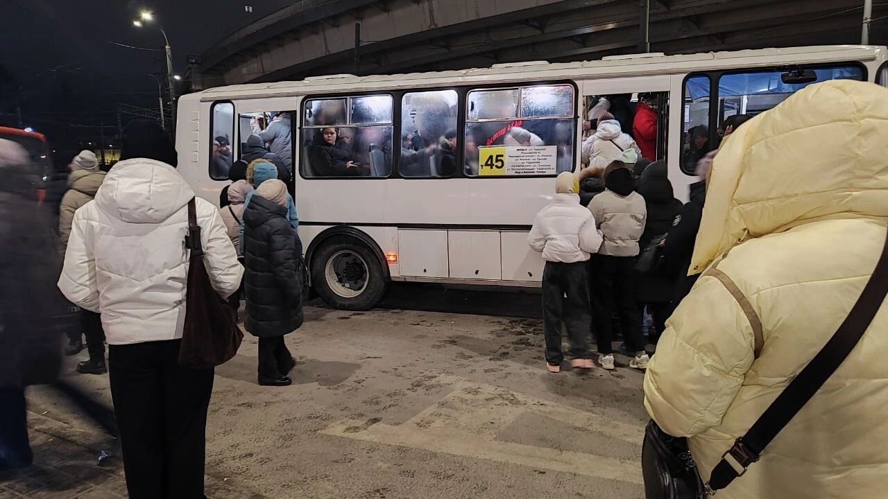 Отмена налички — не конец. Новые проблемы с общественным транспортом ...